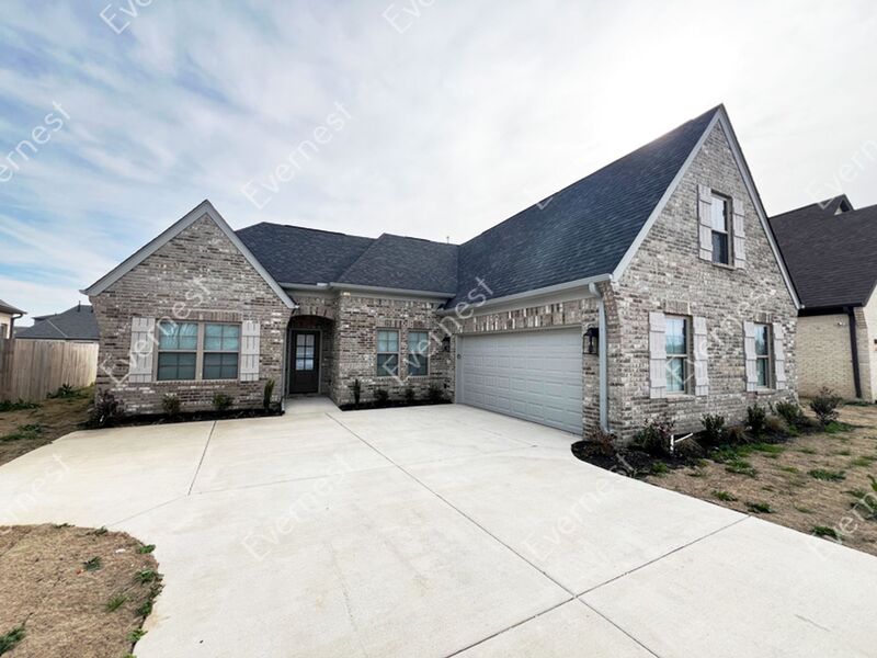 Request a Viewing for 4876 Reunion Dr - Tenant Turner