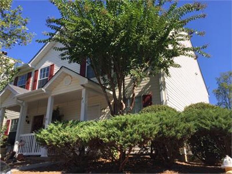 Request a Viewing for 71 Hayfield Ln. - Tenant Turner