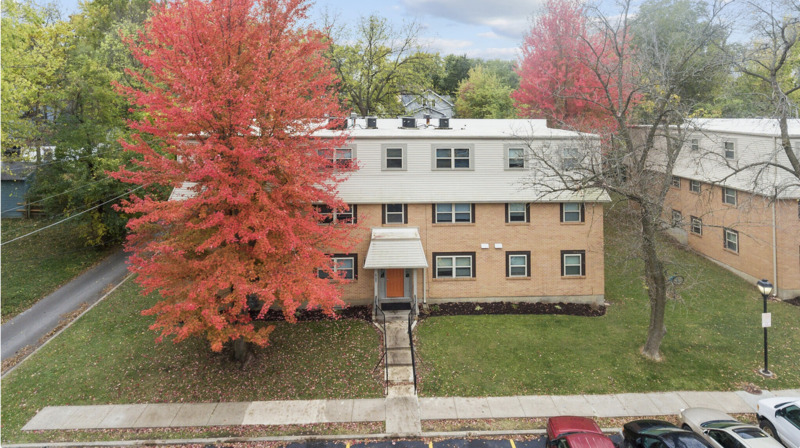 Request a Viewing for 1411 W Maple Ave, 1411D - Tenant Turner