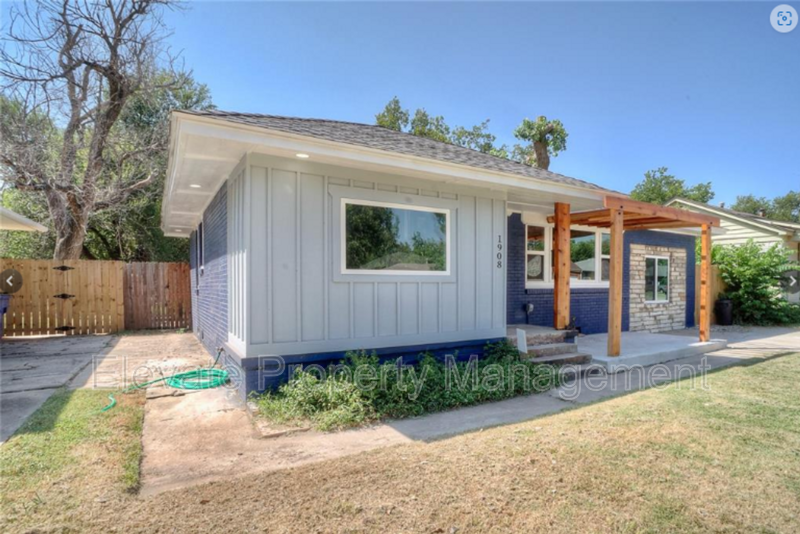 Request a Viewing for 1908 Sheffield Rd - Tenant Turner