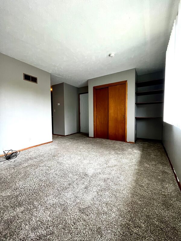 Request a Viewing for 1410 F Street - 2 - Tenant Turner