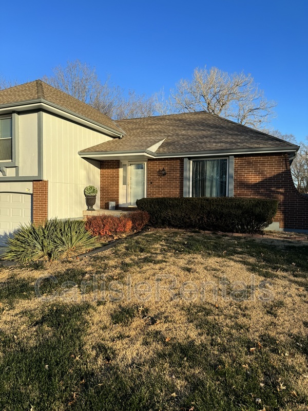 Request a Viewing for 10908 E 81st Street - Tenant Turner