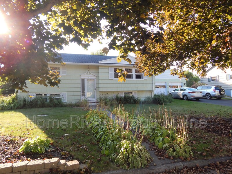 Request a Viewing for 83 Four Winds Rd - Tenant Turner